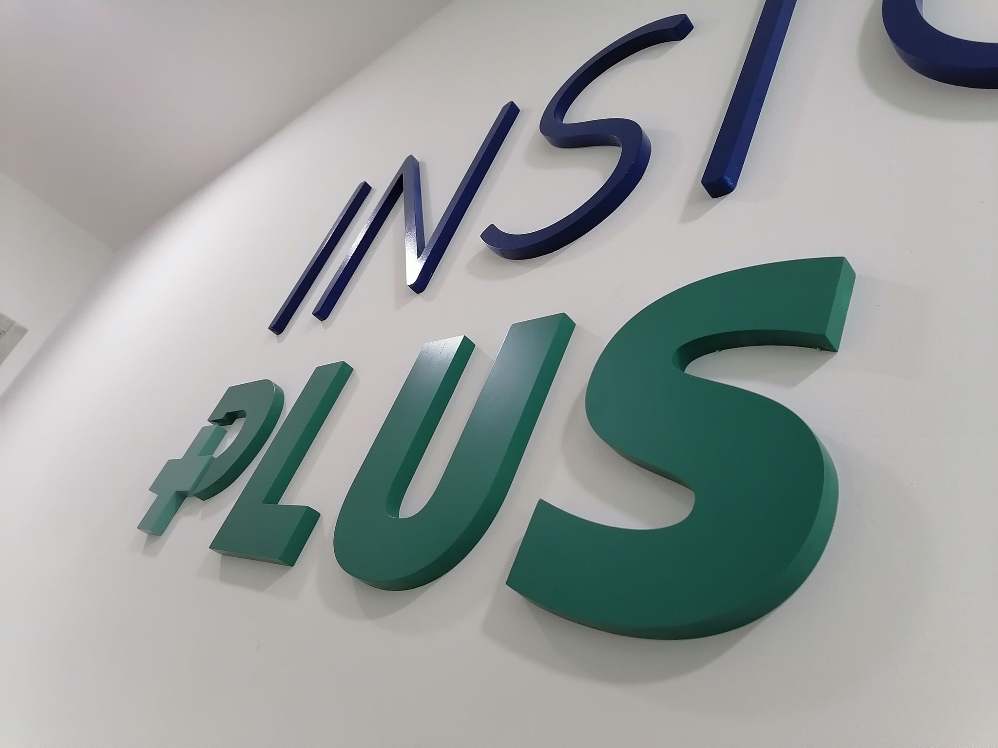 Insight plus - Stamp design